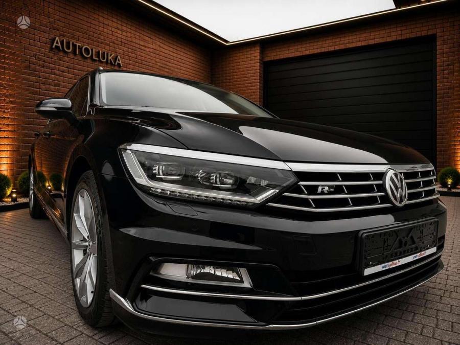 Black Volkswagen Passat 2018 in Marijampole, with an engine capacity of 1.97 L and mileage of 196 thousand km for 16577 €, photo 24 on AUTOMOTO.COM.LV