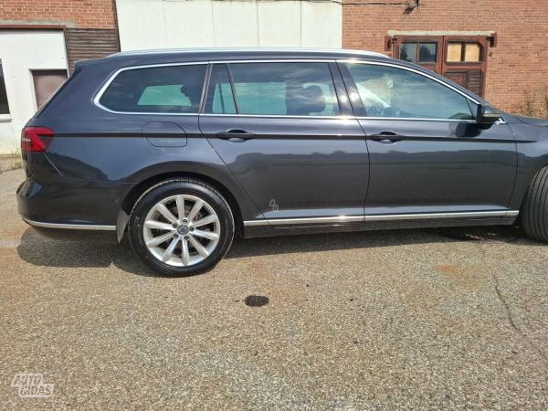 Volkswagen Passat 2018 in Panevezys on AUTOMOTO.COM.LV Black Volkswagen Passat 2018 in Panevezys, with an engine capacity of 2.00 L and mileage of 214 thousand km for 12500 €, photo 6 on AUTOMOTO.COM.LV