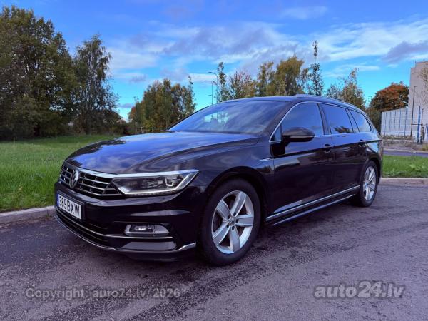 Volkswagen Passat 2018 in Tallinn on AUTOMOTO.COM.LV Black Volkswagen Passat 2018 in Tallinn, with an engine capacity of 2.00 L and mileage of 159 thousand km for 19900 €, photo 5 on AUTOMOTO.COM.LV