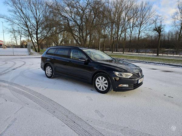 Melns Volkswagen Passat 2019 Šauļi, ar dzinēja tilpumu 2.00 L un nobraukumu 198 tūkst. km par 12800 €, foto 2 vietnē AUTOMOTO.COM.LV