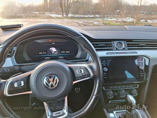 Melns Volkswagen Passat 2019 Tallina, ar dzinēja tilpumu 1.50 L un nobraukumu 250 tūkst. km par 14500 €, foto 9 vietnē AUTOMOTO.COM.LV