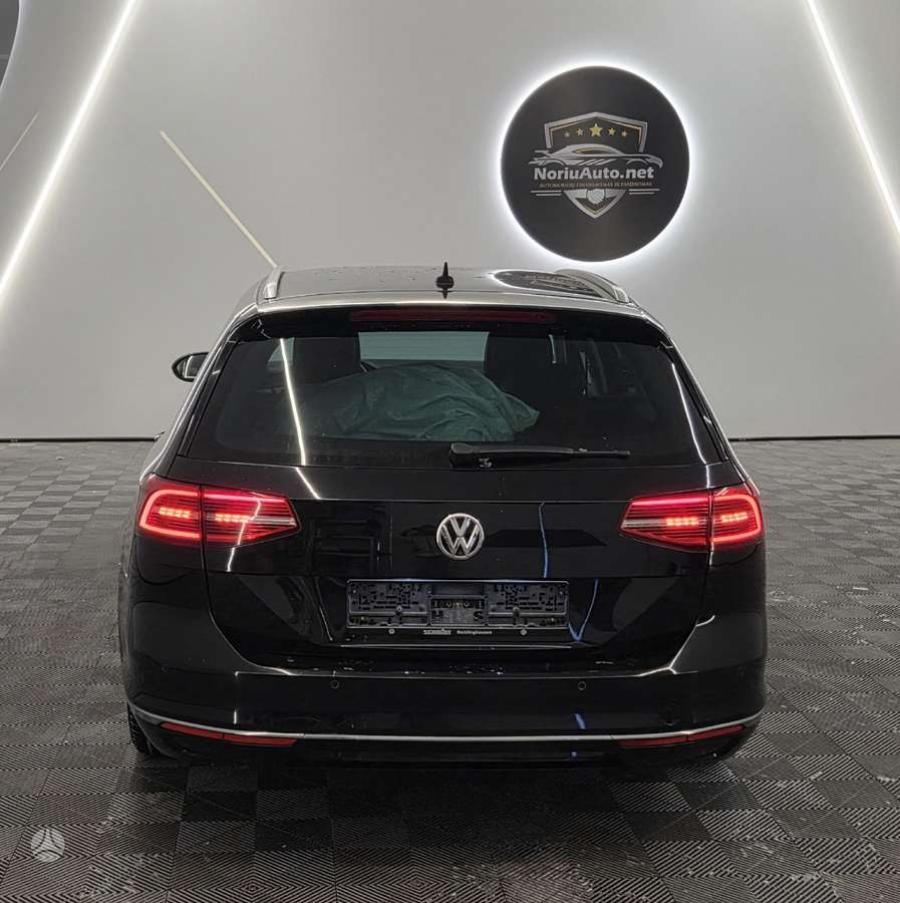 Melns Volkswagen Passat 2019 Marijampole, ar dzinēja tilpumu 1.97 L un nobraukumu 295 tūkst. km par 12450 €, foto 28 vietnē AUTOMOTO.COM.LV