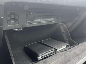Black Volkswagen Passat 2019 in Kaunas, with an engine capacity of 1.97 L and mileage of 193 thousand km for 12000 €, photo 20 on AUTOMOTO.COM.LV