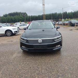 Black Volkswagen Passat 2019 in Vilnius, with an engine capacity of 1.50 L and mileage of 228 thousand km for 8500 €, photo 3 on AUTOMOTO.COM.LV