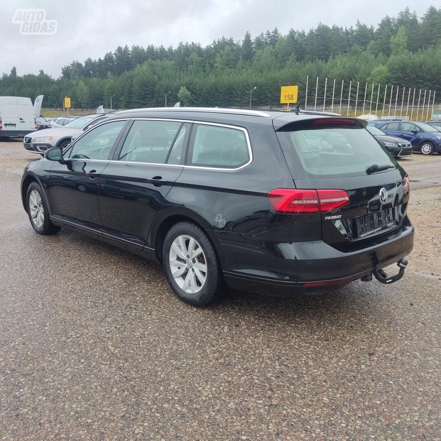 Black Volkswagen Passat 2019 in Vilnius, with an engine capacity of 1.50 L and mileage of 228 thousand km for 8500 €, photo 9 on AUTOMOTO.COM.LV