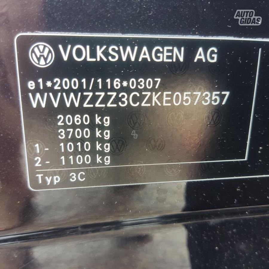 Black Volkswagen Passat 2019 in Vilnius, with an engine capacity of 1.50 L and mileage of 228 thousand km for 8500 €, photo 25 on AUTOMOTO.COM.LV