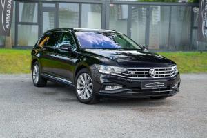Black Volkswagen Passat 2019 in Vilnius, with an engine capacity of 1.50 L and mileage of 180 thousand km for 13500 €, photo  on AUTOMOTO.COM.LV