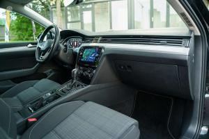 Melns Volkswagen Passat 2019 Viļņa, ar dzinēja tilpumu 1.50 L un nobraukumu 180 tūkst. km par 13500 €, foto 19 vietnē AUTOMOTO.COM.LV