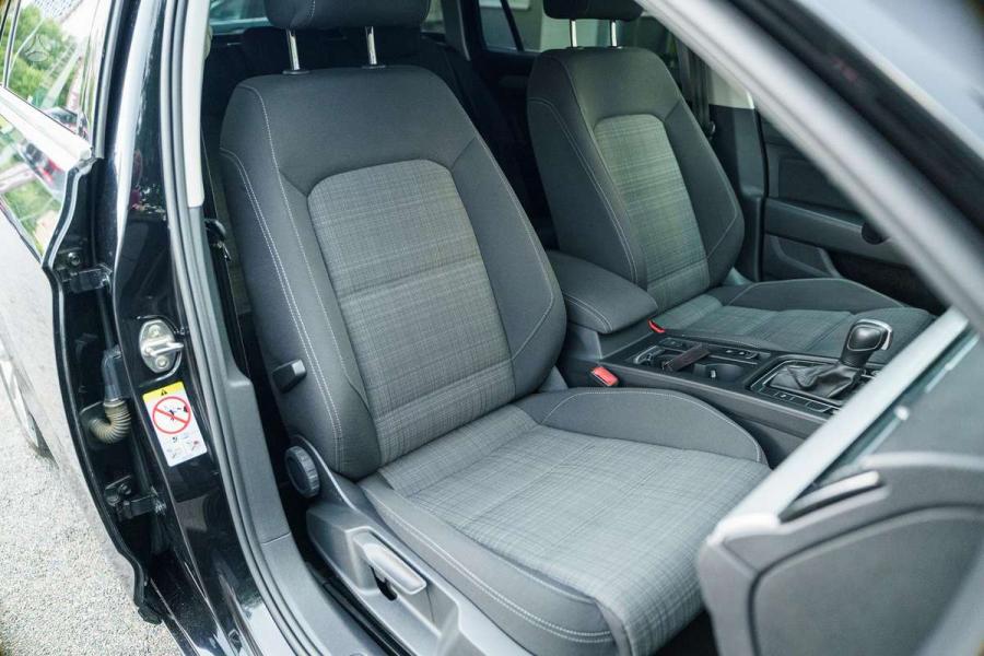 Melns Volkswagen Passat 2019 Viļņa, ar dzinēja tilpumu 1.50 L un nobraukumu 180 tūkst. km par 13500 €, foto 20 vietnē AUTOMOTO.COM.LV