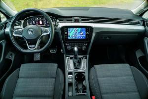 Melns Volkswagen Passat 2019 Viļņa, ar dzinēja tilpumu 1.50 L un nobraukumu 180 tūkst. km par 13500 €, foto 23 vietnē AUTOMOTO.COM.LV