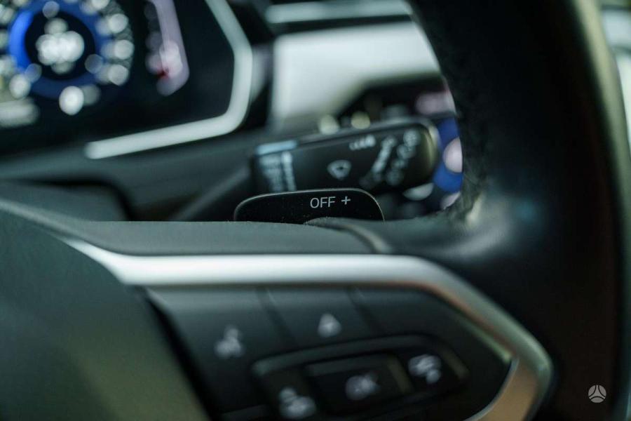 Melns Volkswagen Passat 2019 Viļņa, ar dzinēja tilpumu 1.50 L un nobraukumu 180 tūkst. km par 13500 €, foto 26 vietnē AUTOMOTO.COM.LV
