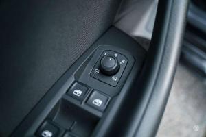 Melns Volkswagen Passat 2019 Viļņa, ar dzinēja tilpumu 1.50 L un nobraukumu 180 tūkst. km par 13500 €, foto 37 vietnē AUTOMOTO.COM.LV