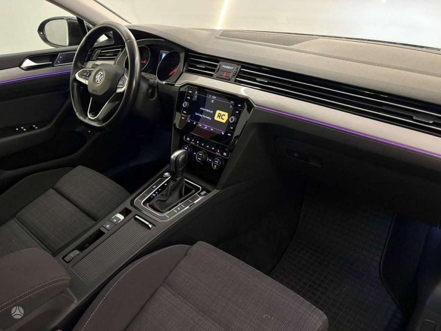 Melns Volkswagen Passat 2019 Marijampole, ar dzinēja tilpumu 1.97 L un nobraukumu 278 tūkst. km par 13999 €, foto 19 vietnē AUTOMOTO.COM.LV