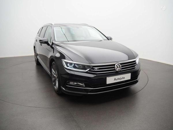 Black Volkswagen Passat 2019 in Vilnius, with an engine capacity of 1.80 L and mileage of 173 thousand km for 14300 €, photo 3 on AUTOMOTO.COM.LV