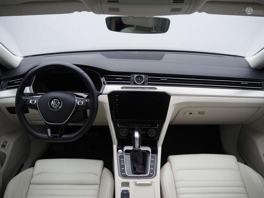 Black Volkswagen Passat 2019 in Vilnius, with an engine capacity of 1.80 L and mileage of 173 thousand km for 14300 €, photo 17 on AUTOMOTO.COM.LV