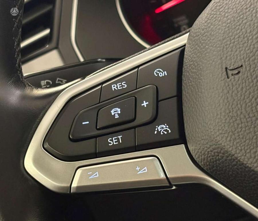 Melns Volkswagen Passat 2019 Marijampole, ar dzinēja tilpumu 1.97 L un nobraukumu 278 tūkst. km par 13500 €, foto 11 vietnē AUTOMOTO.COM.LV
