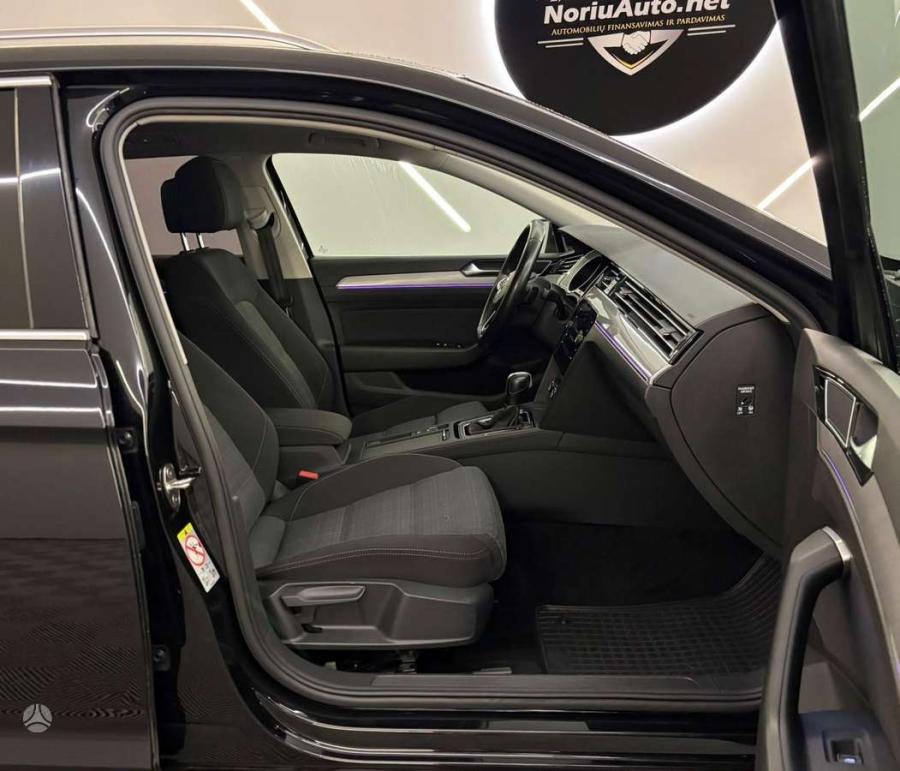 Melns Volkswagen Passat 2019 Marijampole, ar dzinēja tilpumu 1.97 L un nobraukumu 278 tūkst. km par 13500 €, foto 20 vietnē AUTOMOTO.COM.LV