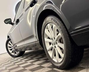 Melns Volkswagen Passat 2019 Marijampole, ar dzinēja tilpumu 1.97 L un nobraukumu 278 tūkst. km par 13500 €, foto 29 vietnē AUTOMOTO.COM.LV