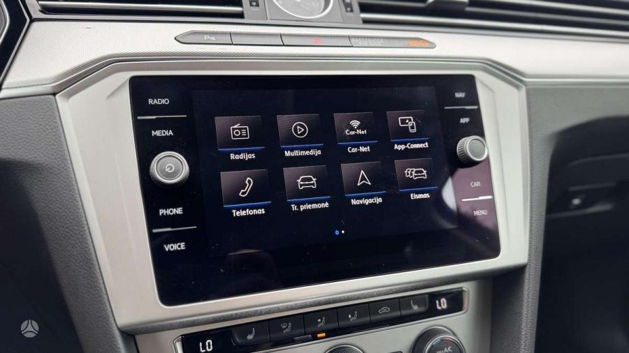 Melns Volkswagen Passat 2019 Telšiai, ar dzinēja tilpumu 1.97 L un nobraukumu 180 tūkst. km par 12800 €, foto 25 vietnē AUTOMOTO.COM.LV