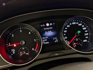 Black Volkswagen Passat 2019 in Marijampole, with an engine capacity of 1.97 L and mileage of 175 thousand km for 16850 €, photo 8 on AUTOMOTO.COM.LV