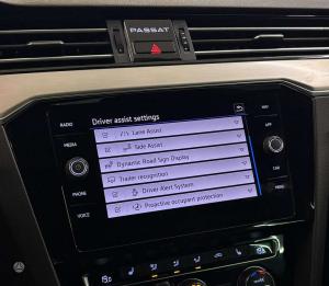 Black Volkswagen Passat 2019 in Marijampole, with an engine capacity of 1.97 L and mileage of 175 thousand km for 16850 €, photo 13 on AUTOMOTO.COM.LV