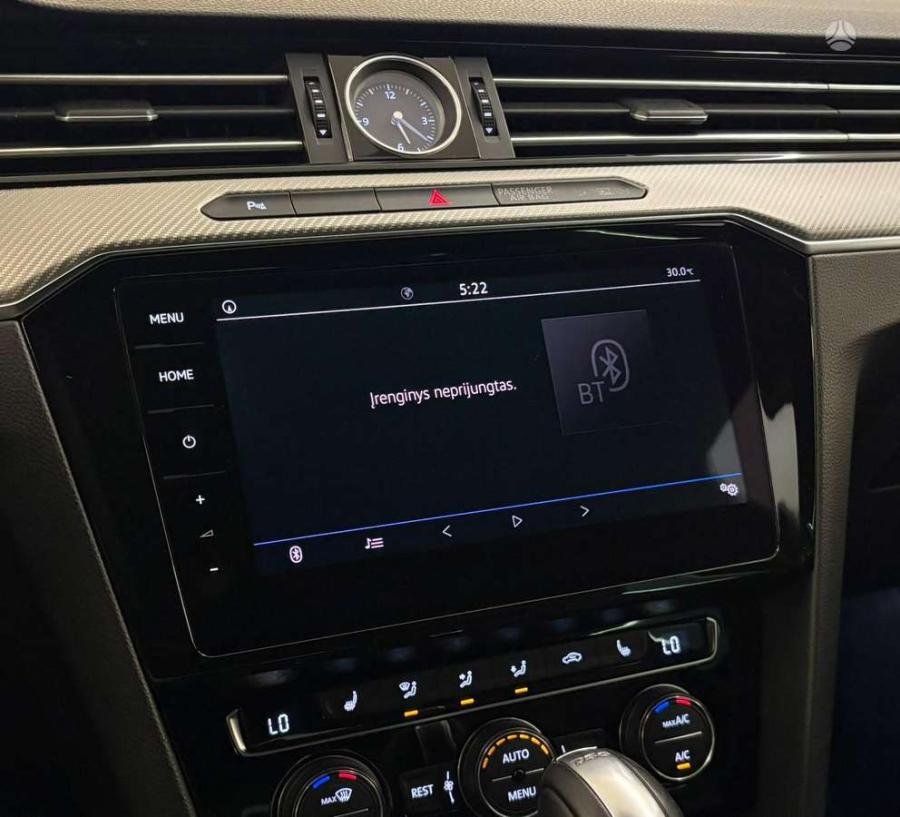 Melns Volkswagen Passat 2019 Marijampole, ar dzinēja tilpumu 1.60 L un nobraukumu 208 tūkst. km par 14750 €, foto 16 vietnē AUTOMOTO.COM.LV