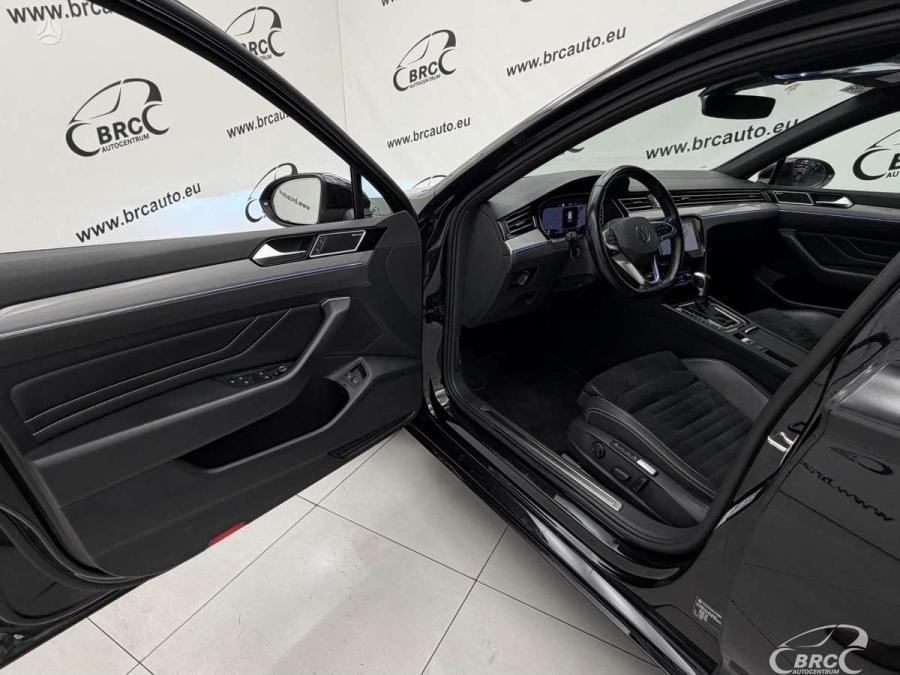 Black Volkswagen Passat 2020 in Vilnius, with an engine capacity of 1.40 L and mileage of 134 thousand km for 17900 €, photo 19 on AUTOMOTO.COM.LV