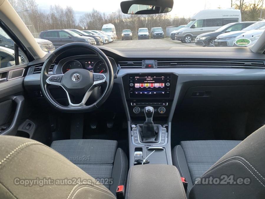 Melns Volkswagen Passat 2020 Viljandi, ar dzinēja tilpumu 2.00 L un nobraukumu 259 tūkst. km par 12990 €, foto 5 vietnē AUTOMOTO.COM.LV