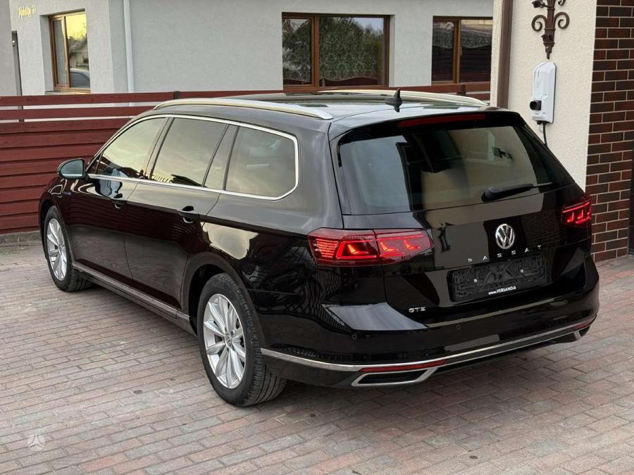 Black Volkswagen Passat 2020 in Siauliai, with an engine capacity of 1.40 L and mileage of 147 thousand km for 17190 €, photo 8 on AUTOMOTO.COM.LV