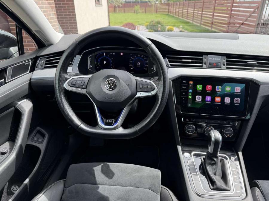 Black Volkswagen Passat 2020 in Siauliai, with an engine capacity of 1.40 L and mileage of 147 thousand km for 17190 €, photo 12 on AUTOMOTO.COM.LV