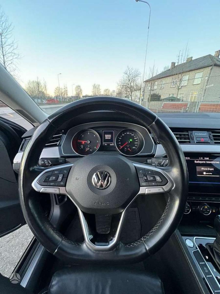 Black Volkswagen Passat 2020 in Riga, with an engine capacity of 1.97 L and mileage of 259 thousand km for 16350 €, photo 18 on AUTOMOTO.COM.LV