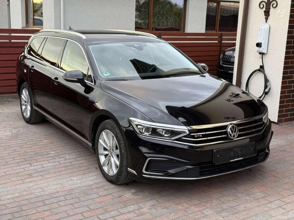 Melns Volkswagen Passat 2020 Šauļi, ar dzinēja tilpumu 1.40 L un nobraukumu 147 tūkst. km par 17390 €, foto 4 vietnē AUTOMOTO.COM.LV