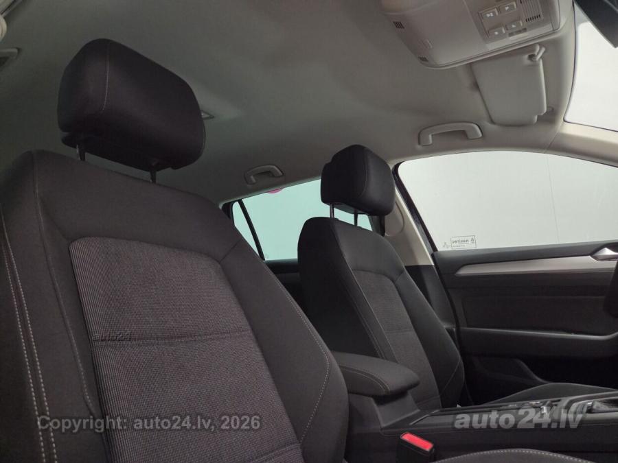 Black Volkswagen Passat 2020 in Tallinn, with an engine capacity of 1.50 L and mileage of 75 thousand km for 16900 €, photo 21 on AUTOMOTO.COM.LV