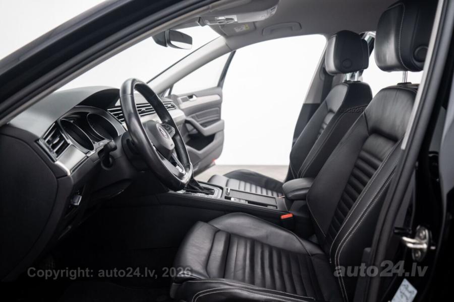 Melns Volkswagen Passat 2020 Tallina, ar dzinēja tilpumu 2.00 L un nobraukumu 196 tūkst. km par 15999 €, foto 7 vietnē AUTOMOTO.COM.LV
