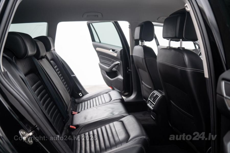 Black Volkswagen Passat 2020 in Tallinn, with an engine capacity of 2.00 L and mileage of 196 thousand km for 15999 €, photo 9 on AUTOMOTO.COM.LV