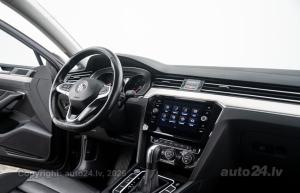 Black Volkswagen Passat 2020 in Tallinn, with an engine capacity of 2.00 L and mileage of 196 thousand km for 15999 €, photo 11 on AUTOMOTO.COM.LV