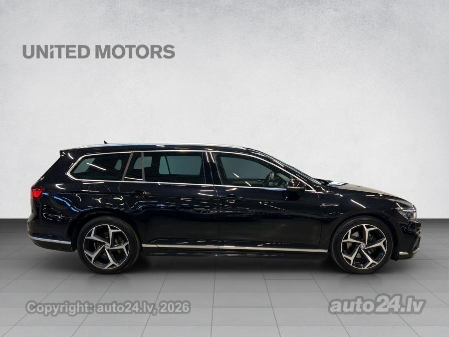 Melns Volkswagen Passat 2020 Tallina, ar dzinēja tilpumu 2.00 L un nobraukumu 131 tūkst. km par 18900 €, foto 8 vietnē AUTOMOTO.COM.LV