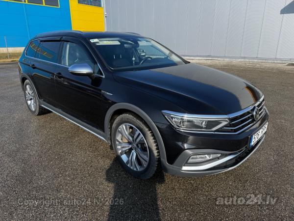 Black Volkswagen Passat 2020 in Tallinn, with an engine capacity of 2.00 L and mileage of 198 thousand km for 22500 €, photo 2 on AUTOMOTO.COM.LV