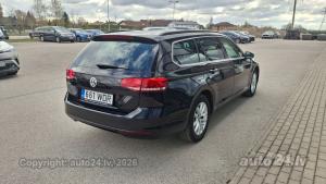 Black Volkswagen Passat 2020 in Tartu, with an engine capacity of 1.50 L and mileage of 75 thousand km for 18990 €, photo 6 on AUTOMOTO.COM.LV