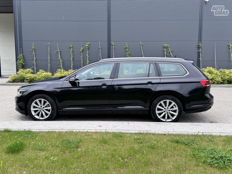Black Volkswagen Passat 2020 in Vilnius, with an engine capacity of 1.60 L and mileage of 115 thousand km for 16950 €, photo 12 on AUTOMOTO.COM.LV