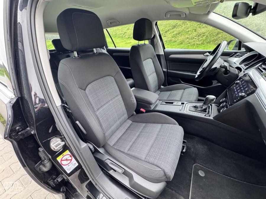 Black Volkswagen Passat 2020 in Vilnius, with an engine capacity of 1.60 L and mileage of 115 thousand km for 16950 €, photo 24 on AUTOMOTO.COM.LV