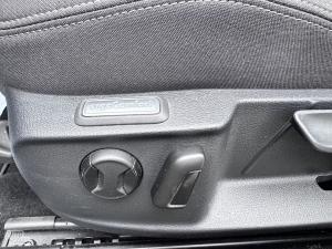 Black Volkswagen Passat 2020 in Vilnius, with an engine capacity of 1.60 L and mileage of 115 thousand km for 16950 €, photo 29 on AUTOMOTO.COM.LV