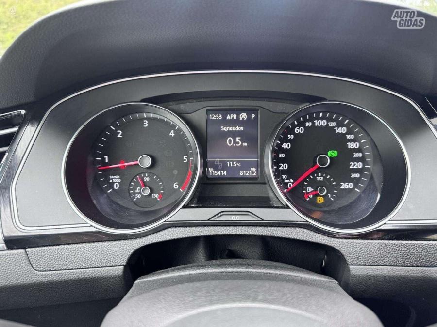 Black Volkswagen Passat 2020 in Vilnius, with an engine capacity of 1.60 L and mileage of 115 thousand km for 15950 €, photo 27 on AUTOMOTO.COM.LV