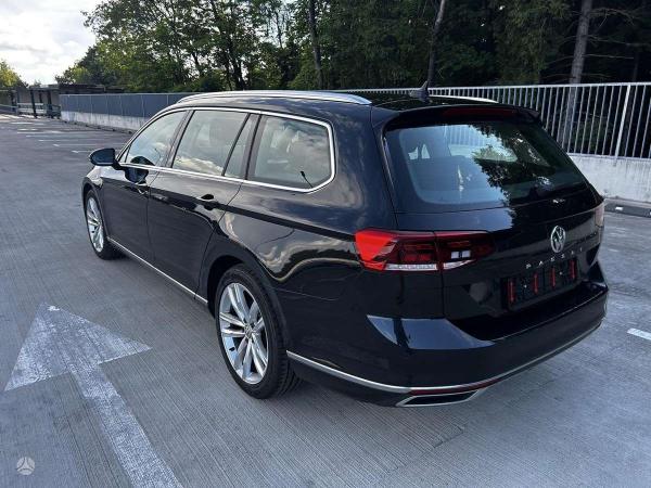 Black Volkswagen Passat 2020 in Vilnius, with an engine capacity of 1.97 L and mileage of 256 thousand km for 12900 €, photo 7 on AUTOMOTO.COM.LV