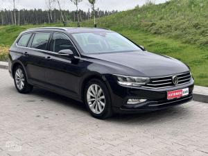 Black Volkswagen Passat 2020 in Vilnius, with an engine capacity of 1.60 L and mileage of 115 thousand km for 14950 €, photo 6 on AUTOMOTO.COM.LV