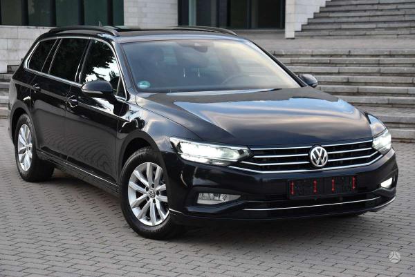 Black Volkswagen Passat 2020 in Vilnius, with an engine capacity of 1.97 L and mileage of 326 thousand km for 11500 €, photo 1 on AUTOMOTO.COM.LV