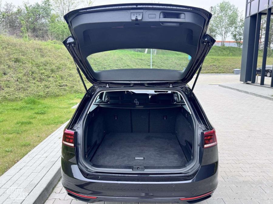 Melns Volkswagen Passat 2020 Viļņa, ar dzinēja tilpumu 1.60 L un nobraukumu 115 tūkst. km par 14950 €, foto 12 vietnē AUTOMOTO.COM.LV