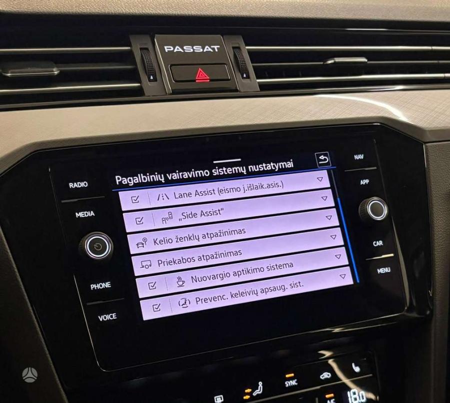 Melns Volkswagen Passat 2020 Marijampole, ar dzinēja tilpumu 1.97 L un nobraukumu 184 tūkst. km par 15750 €, foto 4 vietnē AUTOMOTO.COM.LV