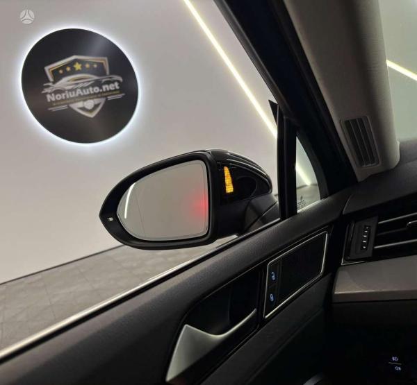 Black Volkswagen Passat 2020 in Marijampole, with an engine capacity of 1.97 L and mileage of 184 thousand km for 15750 €, photo 9 on AUTOMOTO.COM.LV