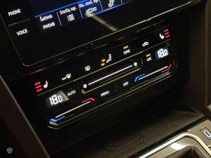 Melns Volkswagen Passat 2020 Marijampole, ar dzinēja tilpumu 1.97 L un nobraukumu 184 tūkst. km par 15750 €, foto 15 vietnē AUTOMOTO.COM.LV